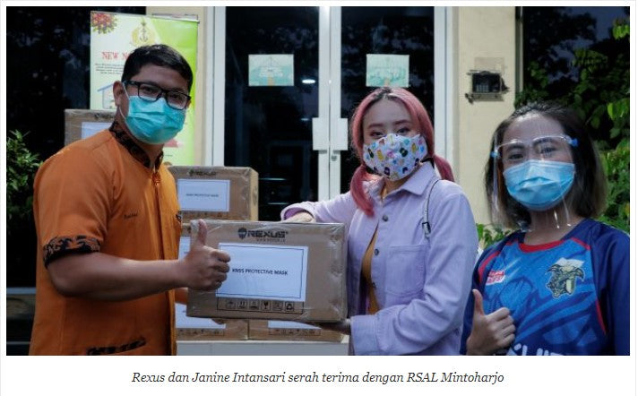 Bareng Cosplayer Janine Intansari Bagi Masker Buat RSAL Mintohardjo – Rexus