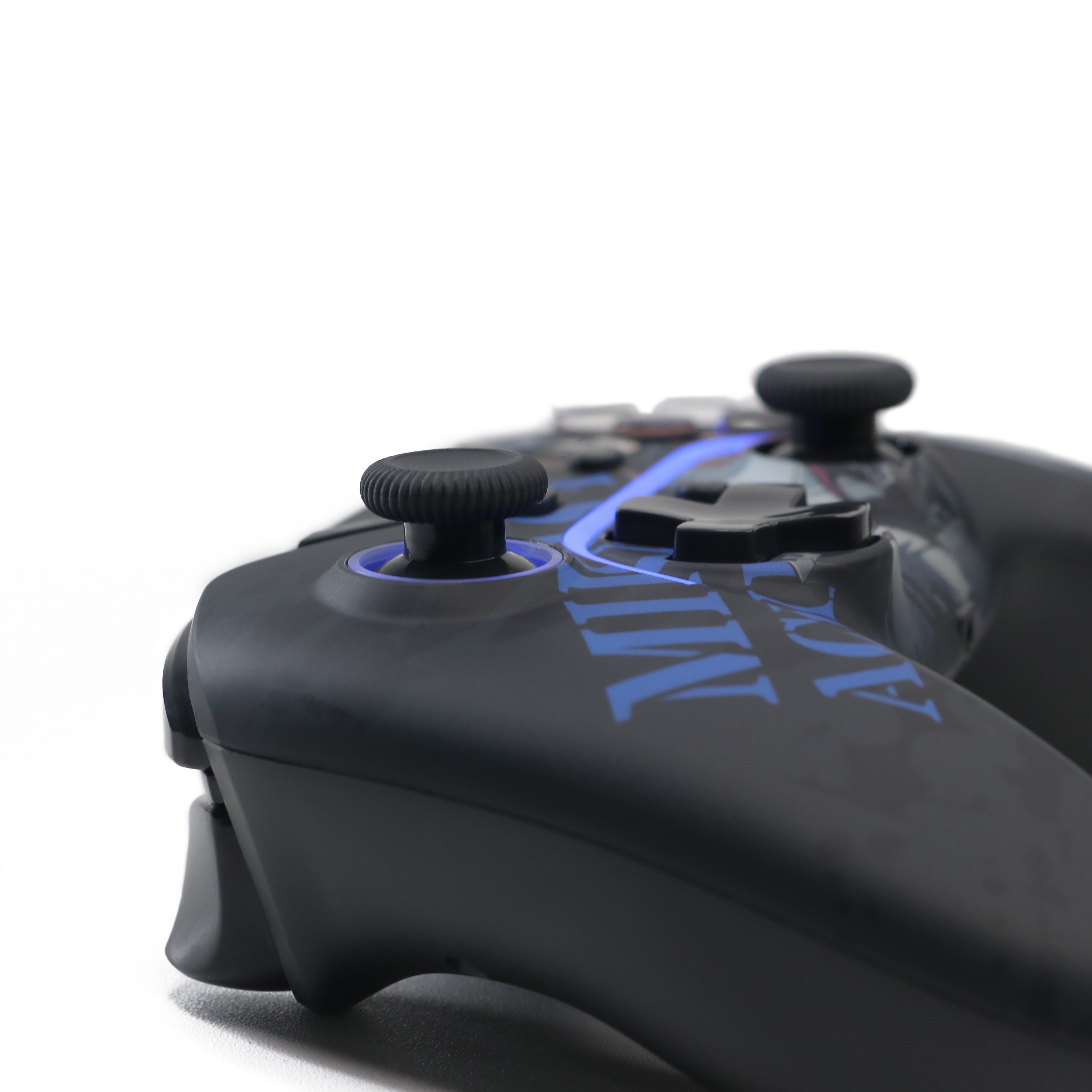 Rexus Daxa Asteria AX1 Gamepad Wireless AOT Mikasa Special Edition